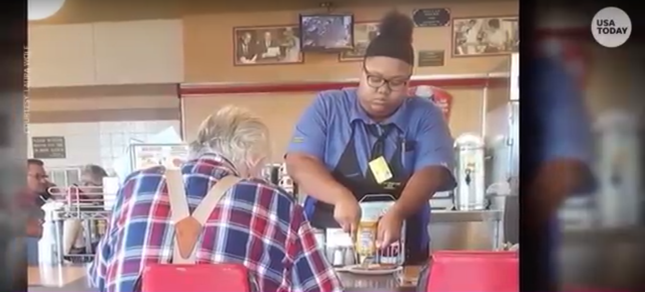 Waitress Goes Viral For Doing The Right Thing And She’s Rewarded In The ...